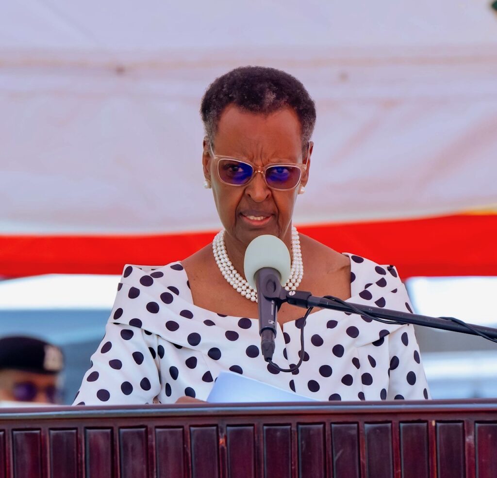 PRESIDENT MUSEVENI KICKS-OFF PRESIDENTIAL CAMPAIGNS IN LUWEERO, VOWS TO ...