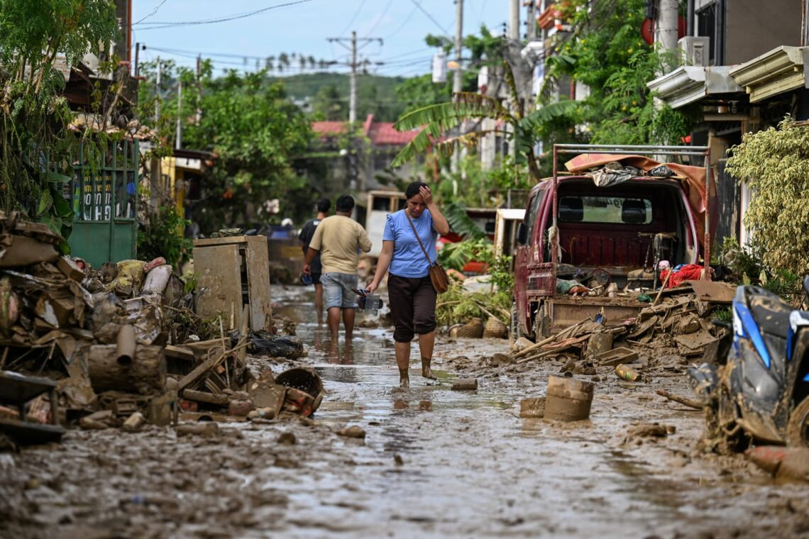 Families Grieve as Typhoon Kalmaegi Claims 188 Lives in the Philippines ...